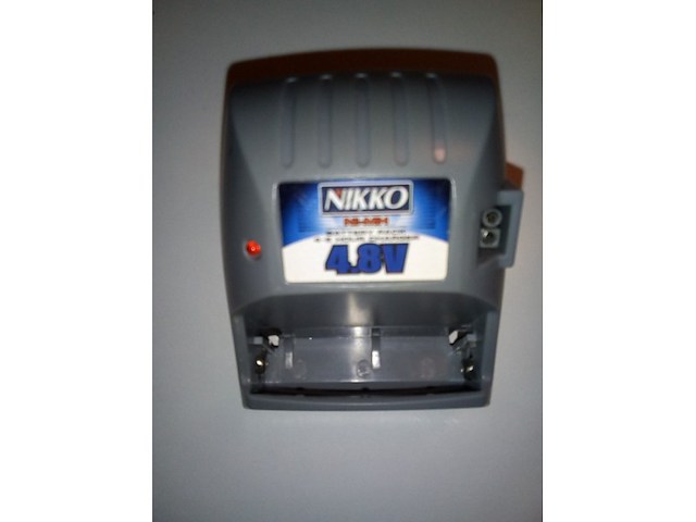AC/DC Punjač baterija NIKKO 4,8V - ORIGINAL