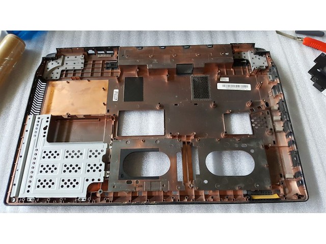 Donja plastika kucista za Asus N73S