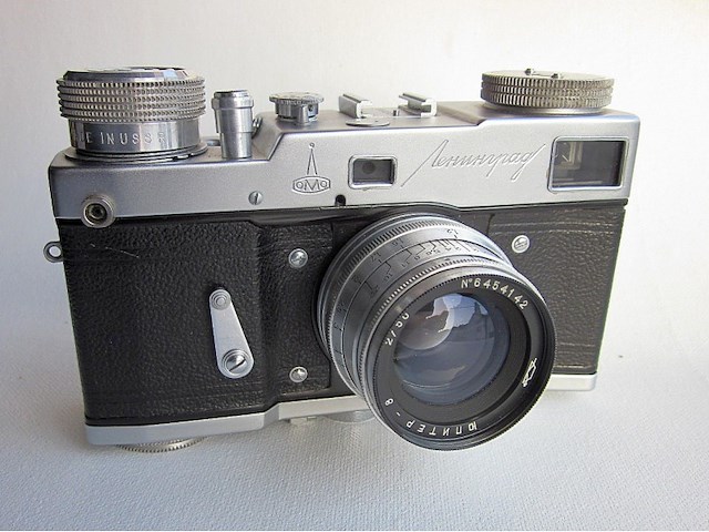 Leningrad GOMZ - LOMO fotoaparat vrlo redak