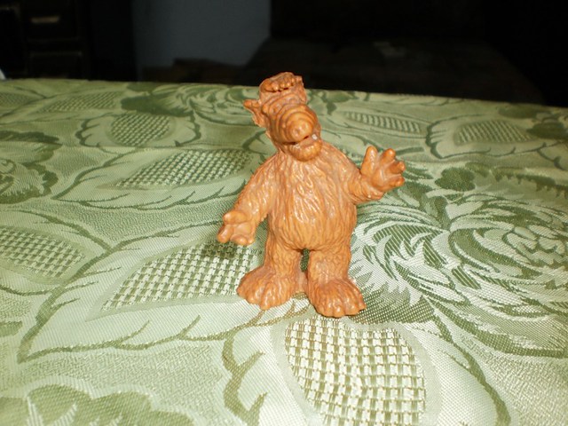 Alf - stara gumena figurica iz 90-ih godina