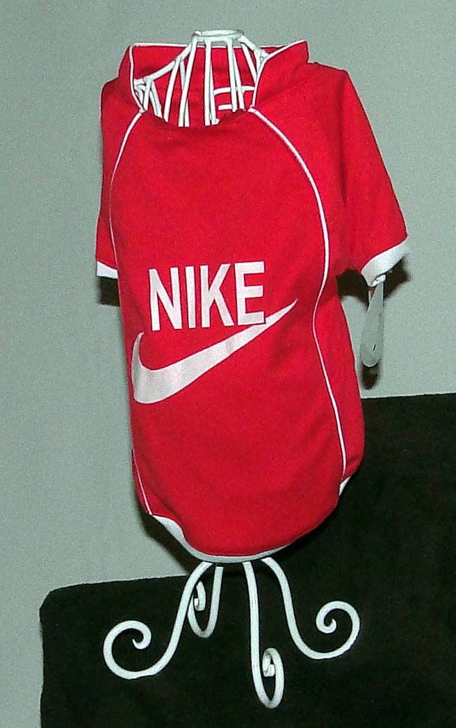 Nike majica za psa crvena