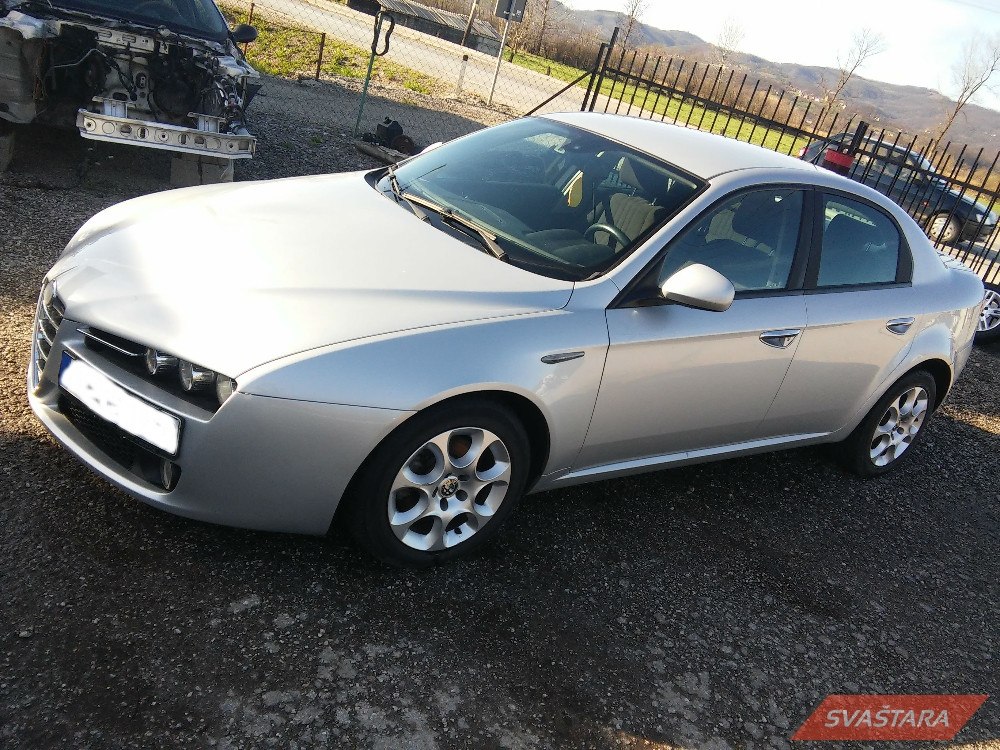 Alfa Romeo 159 DELOVI