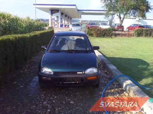 Mazda 121 1996