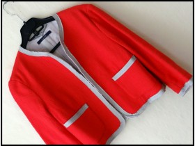 Crveni sako,odličan
