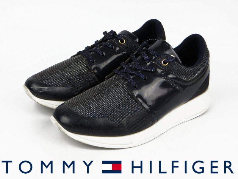 Tommy hilfiger patike sa šljokicama