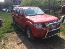 Nissan navara polovni delovi originalni