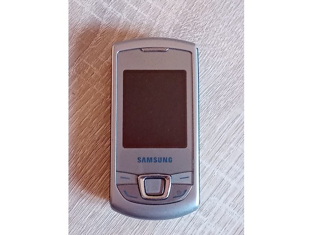Samsung  GT-E2550