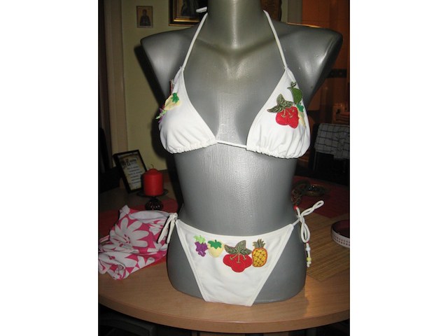 KUPACI BELI BIKINI,MARKA FRUITS