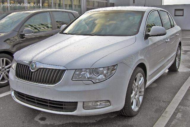 Delovi za Skoda Superb