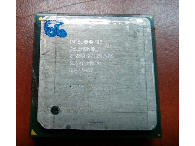 Procesor (66) Intel Celeron 2200 MHz-400-128