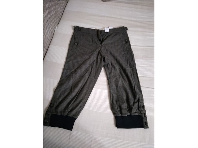 3/4 zenske pantalone