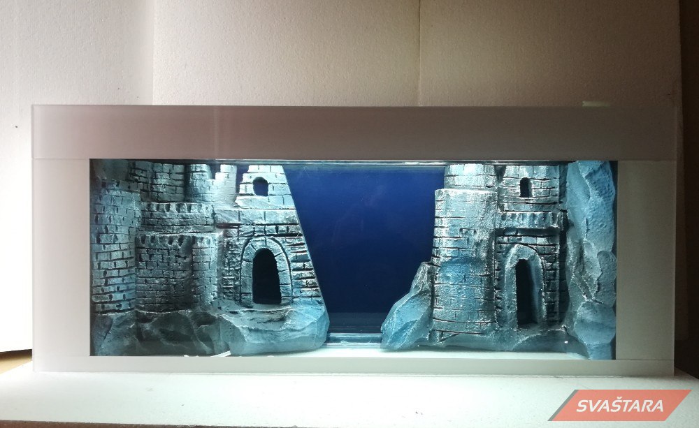 Plazma akvarijum sa 3D pozadinom Beli, Tvrdjava
