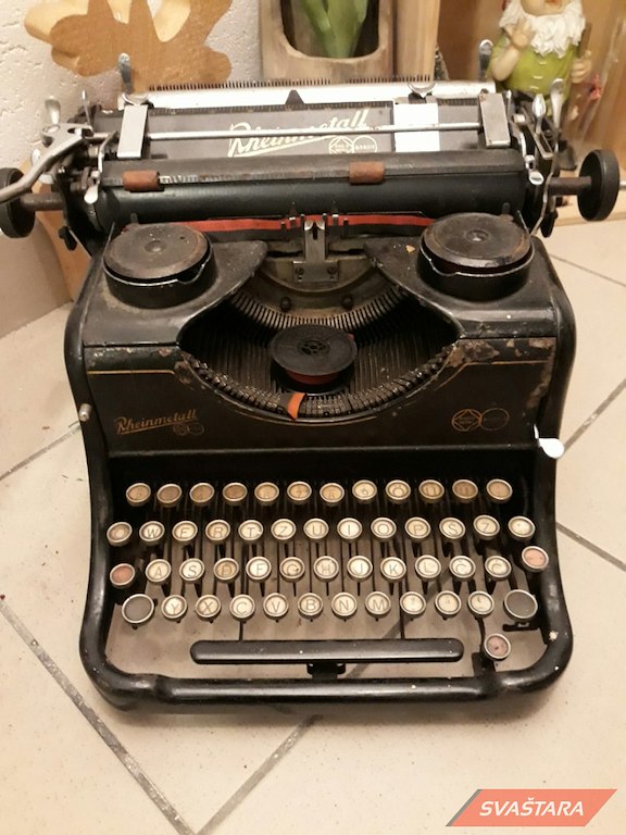 Prodajem starinsku pisaću mašinu