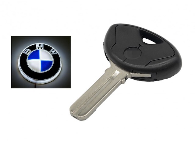 BMW kljuc - crni - pljosnat mac
