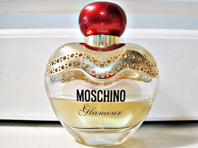 Moschino Glamour