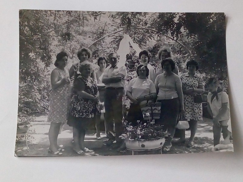 Velika Grupna Fotografija
