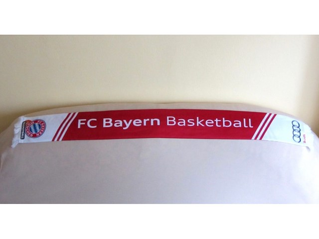 FC Bayern Munchen navijački šal košarka Bajern Minhen