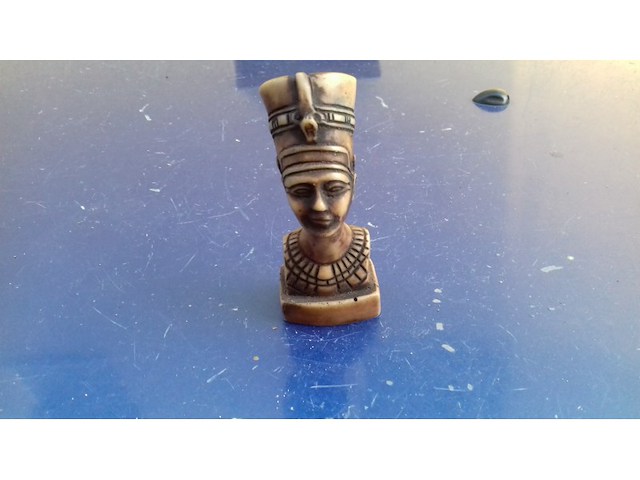 Figura Egipat Nefertiti