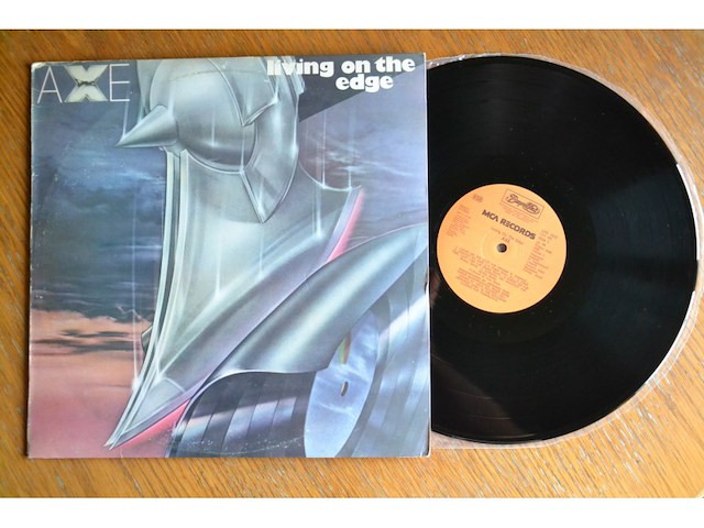 Axe ‎– Living On The Edge (vinil: 5 mint)