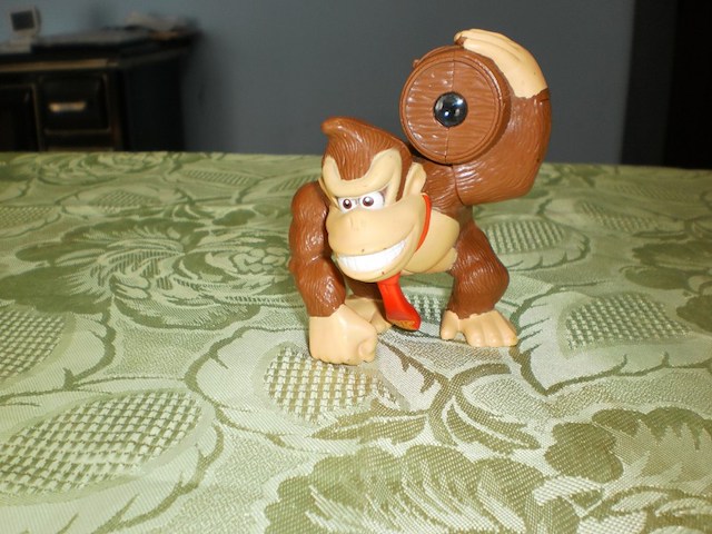 Donkey Kong - Nintendo - McDonalds - 2013 godina