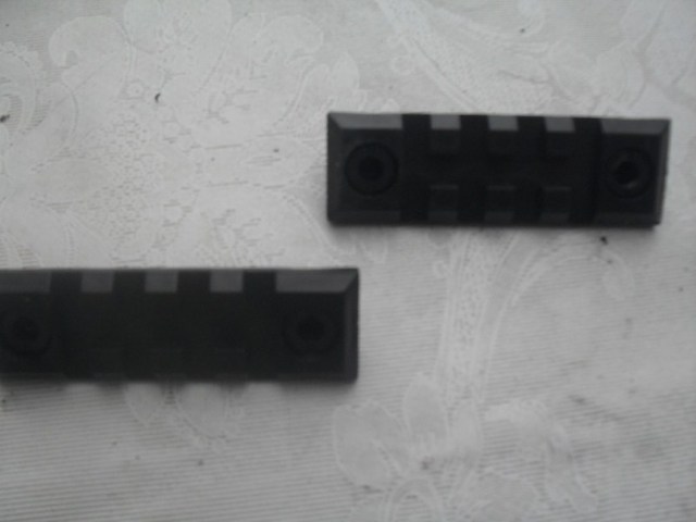 side rail x2 za airsoft AR15