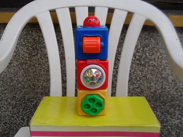 FISHER PRICE INTERAKTIVNE KOCKE