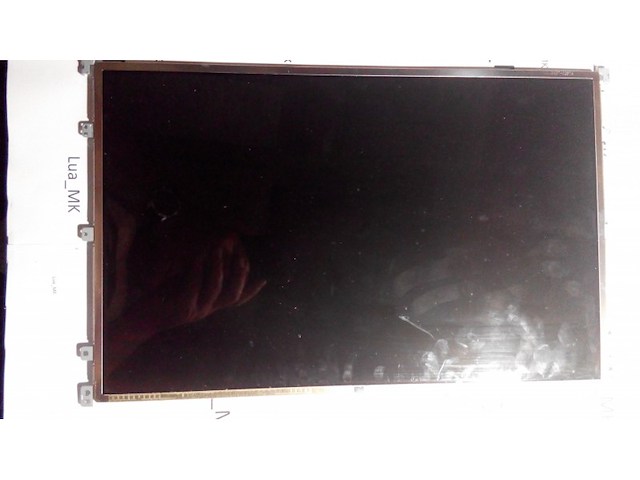 Sony Vaio PCG-8122m Ekran 17 Full HD