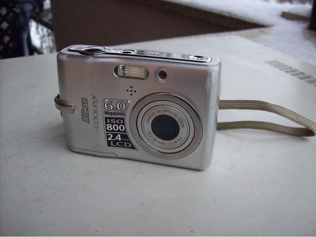 Nikon COOLPIX L 11