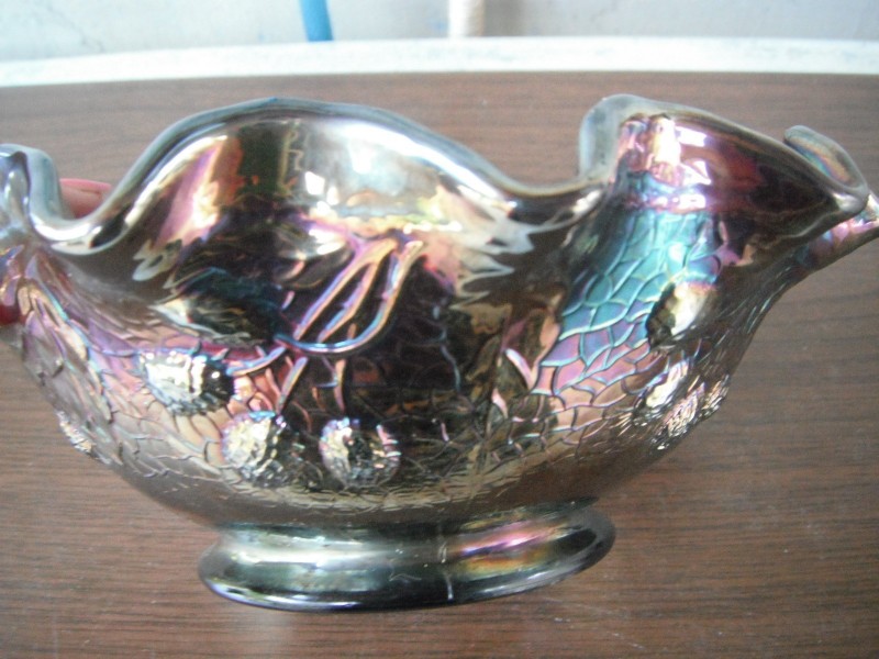 CARNIVAL GLASS BOWL FENTON-VINTAGE