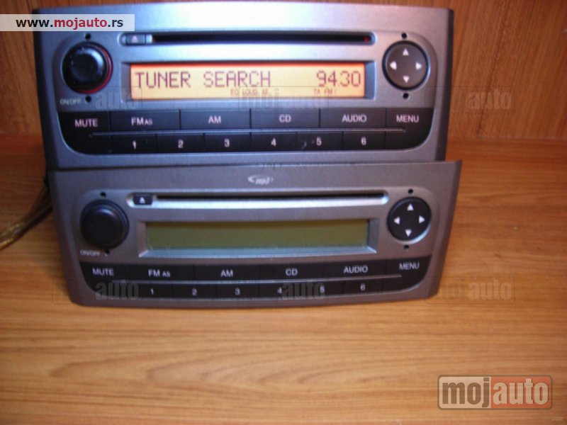 FIAT GRANDE Punto cd i mp3 radio