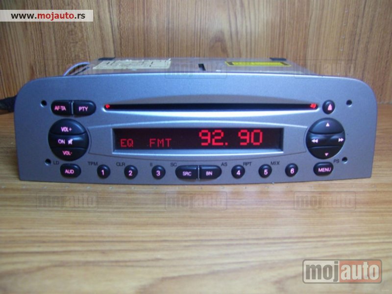 CD radio za Alfu 147-GT