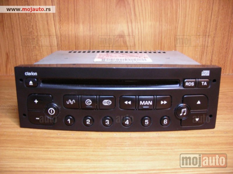 Peugeot-Pezo 206-307 Fabricki cd radio Clarion