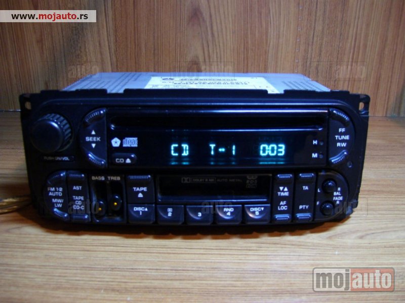 Chrysler Fabricki cd radio kasetofon