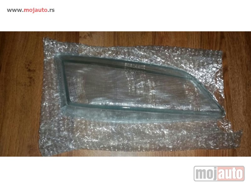 Staklo fara Opel Vectra B 1995-1998
