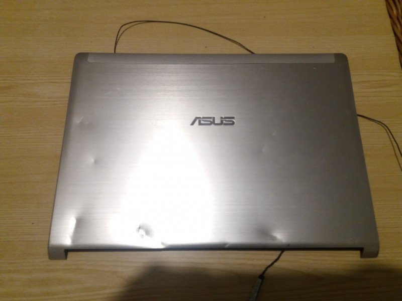 Poklopac panela - ekrana za Asus UL30 , UL30V