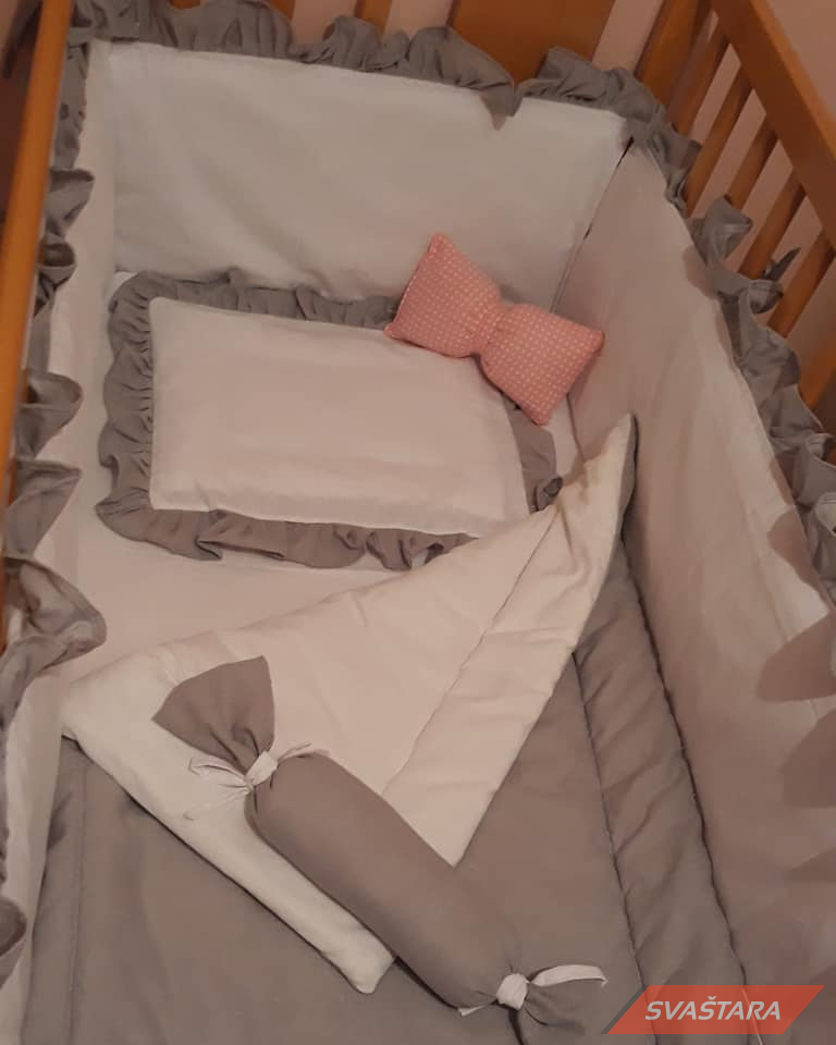 Ogradica za krevetac sa komplet posteljinom - novo