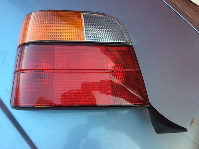 Levo stop svetlo za BMW e36 TOURING