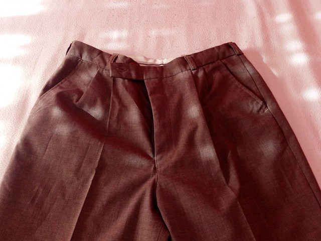 Muske pantalone