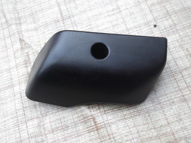 Plastika pored volana VW POLO 6N2