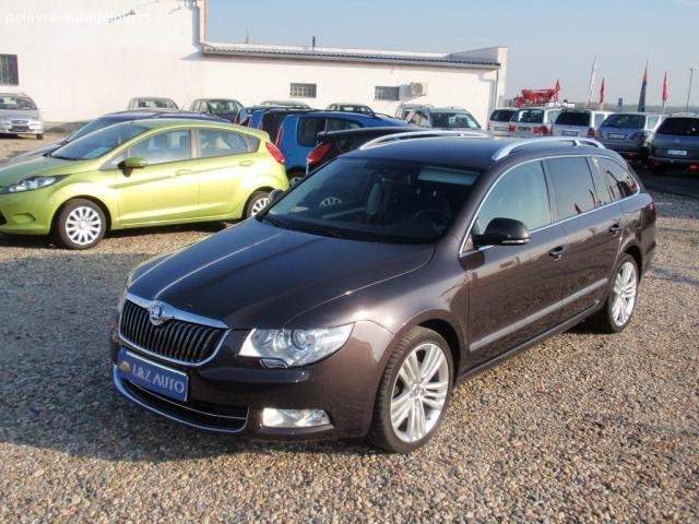 Delovi za Skoda Superb 2010