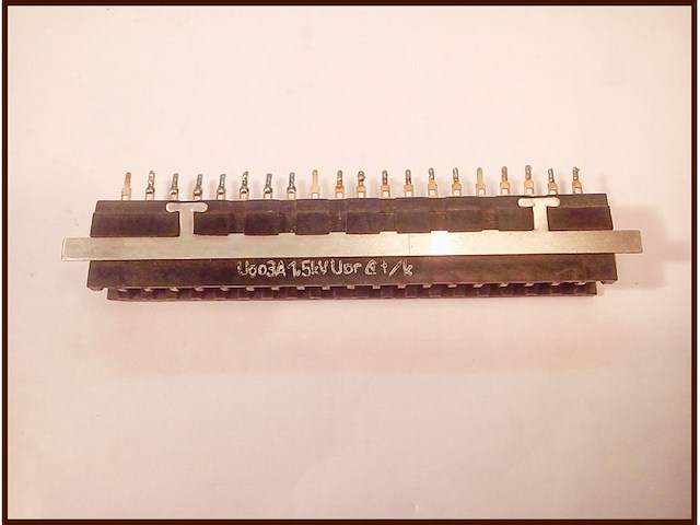 Konektori za jednostr. štampane ploče 20 pinova 7 kom.