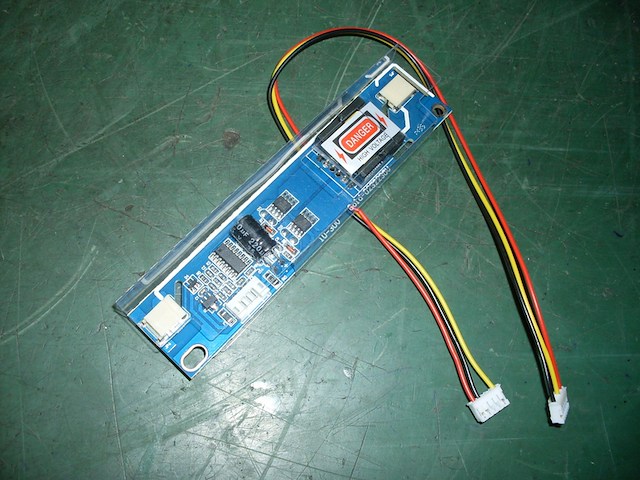 LCD - Invertor ploca univerzalna - 2 lampe