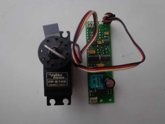 RC-Robbe Futaba FP-S148 servo+ Elektronika  -