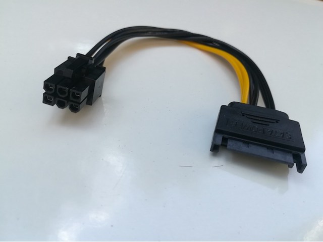 Adatpter SATA na 6 pina za grafičke kartice