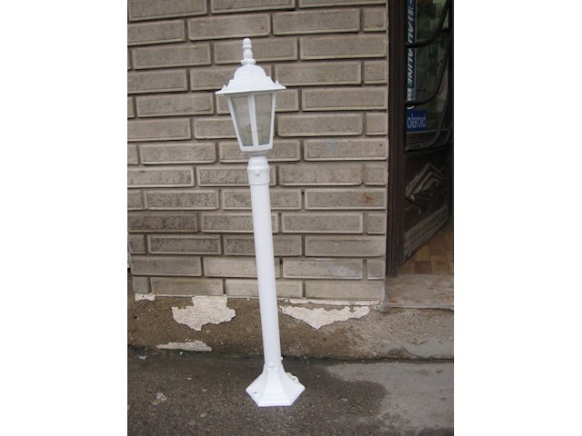 Fenjer - podna lampa 3/6-BL