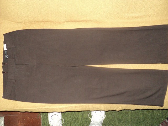 H&;M zenske pantalone