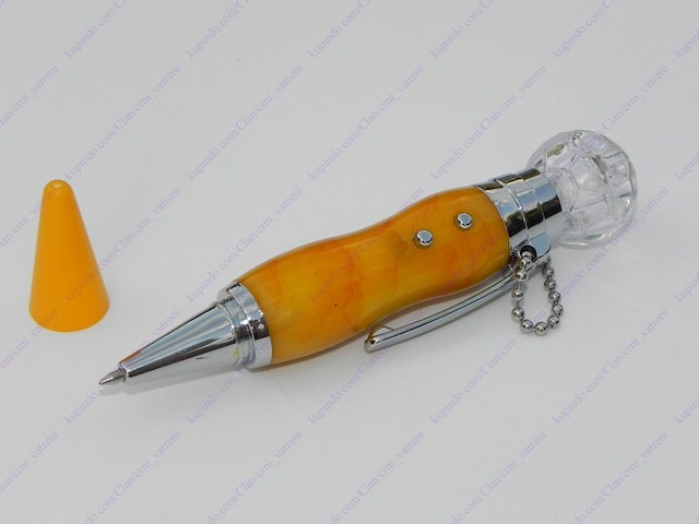 Privezak olovka, laser, lampa + BESPL DOST. ZA 3 ART.