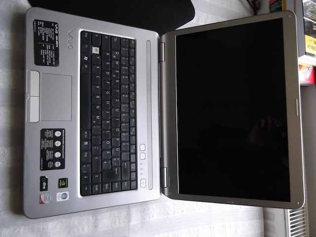 SONY VAIO VGN-NR21S