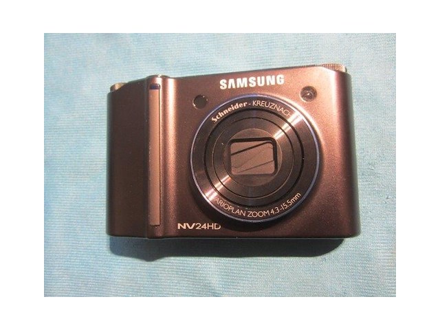 SAMSUNG NV24HD digitalni fotoaparat 10.2 MPix