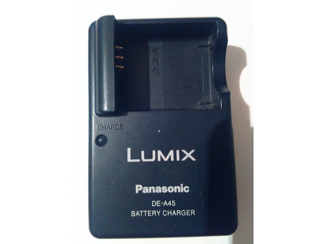 lumix punjac baterija de-a45 ispravan kao sa slika